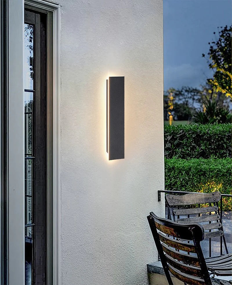 6w Integrated LED Indoor & Outdoor Wall Light in Black, Model LX-Lin30